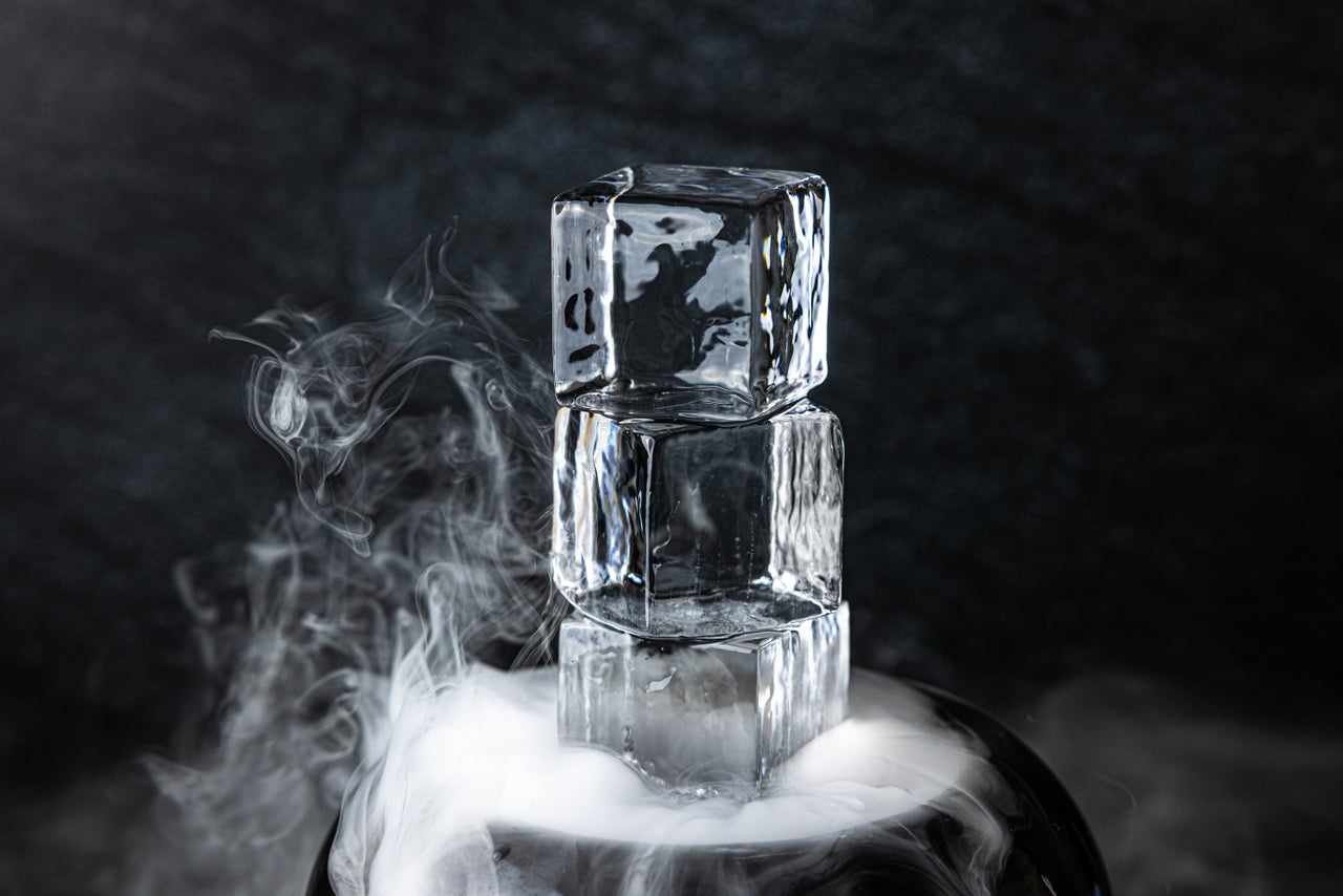 clear whiskey ice cubes 8 pack a $ 8 . 00